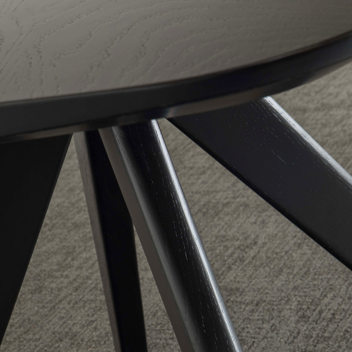 Thesis Soft Square Table – Gordon Russell